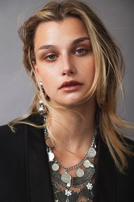 EMILY CARLSON for ABC MODELS