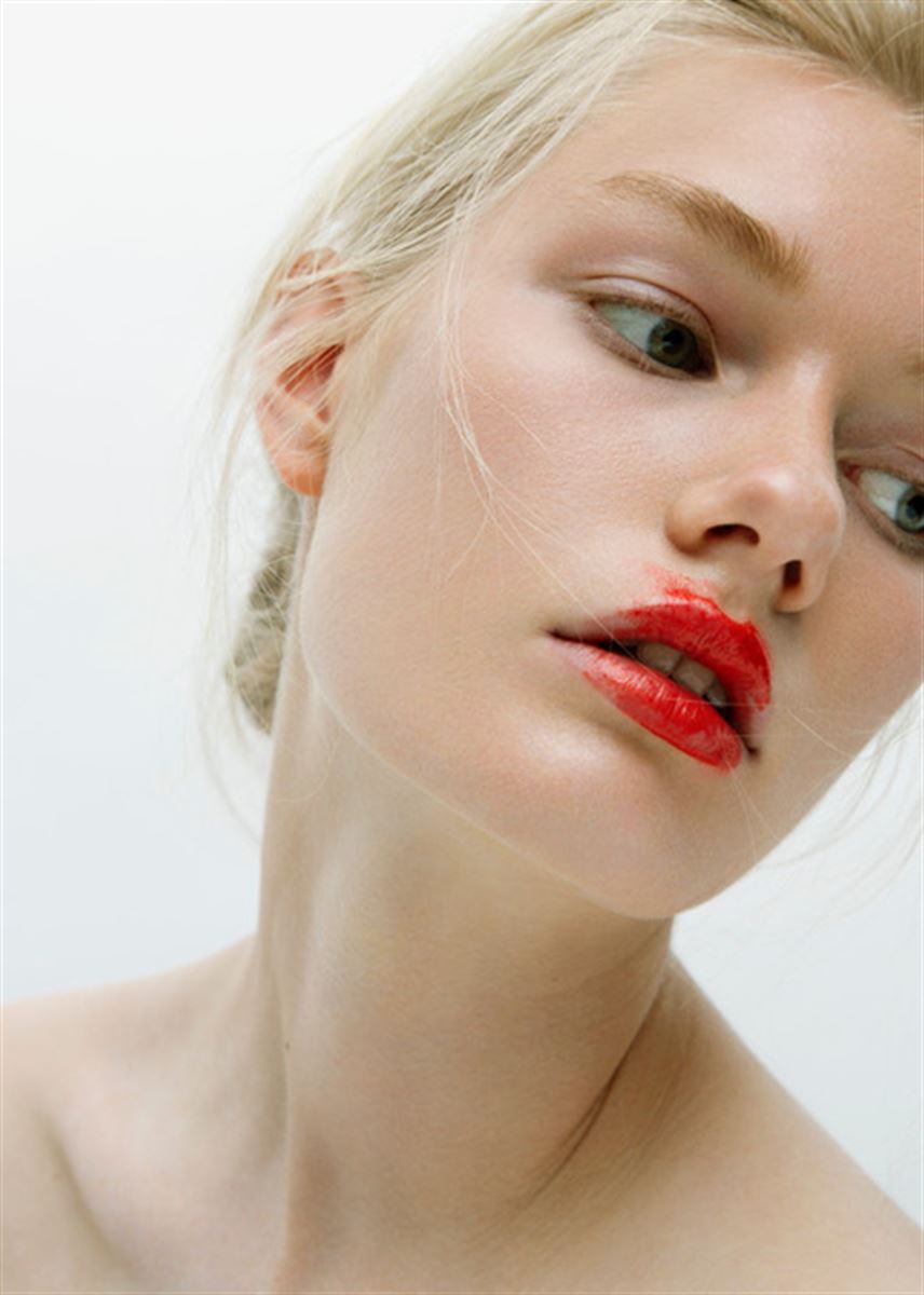 BRAVE MODELS - LINE GEITNER