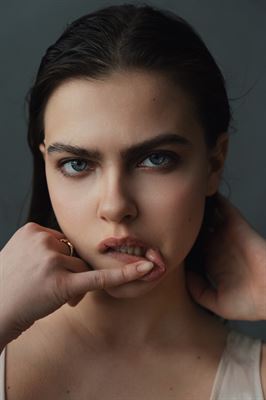 FASHION ART WISE - women