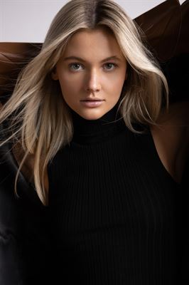 FASHION ART WISE - women