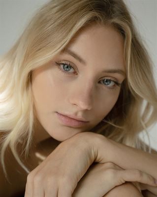 FASHION ART WISE - women