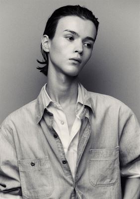 Angel Chavez for WONDERWALL MANAGEMENT