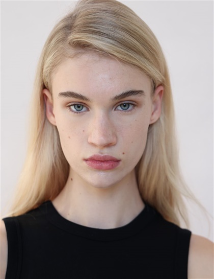 WONDERWALL MANAGEMENT - women-newfaces