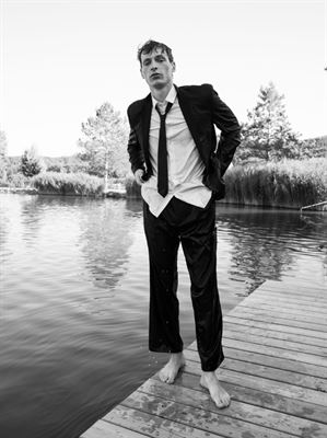 ALEX WEISS for INDEPENDENT